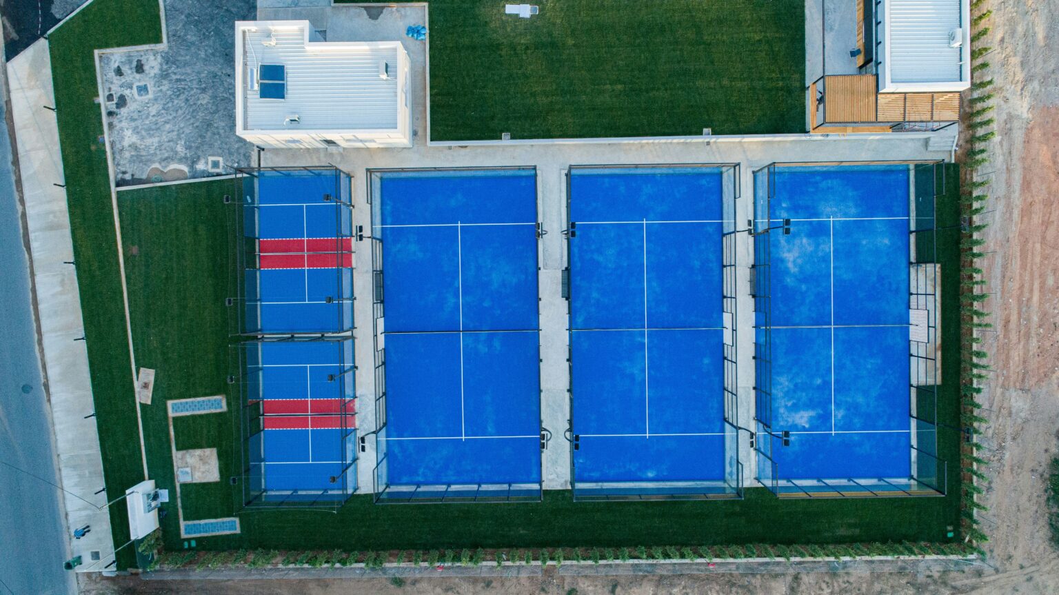 Afmetingen padelbaan – alle officiële maten overzichtelijk